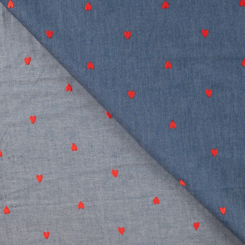 Tissu Chambray Brodé Coeur Rouge - Tissus des Ursules