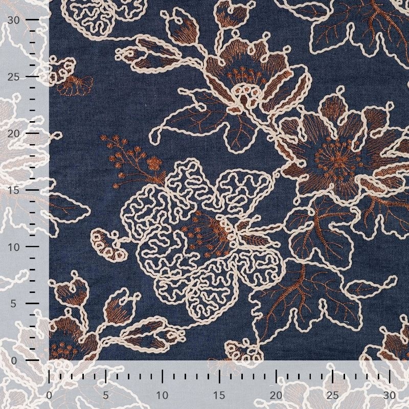 Tissu Denim Brodé Fleurs - Tissus des Ursules