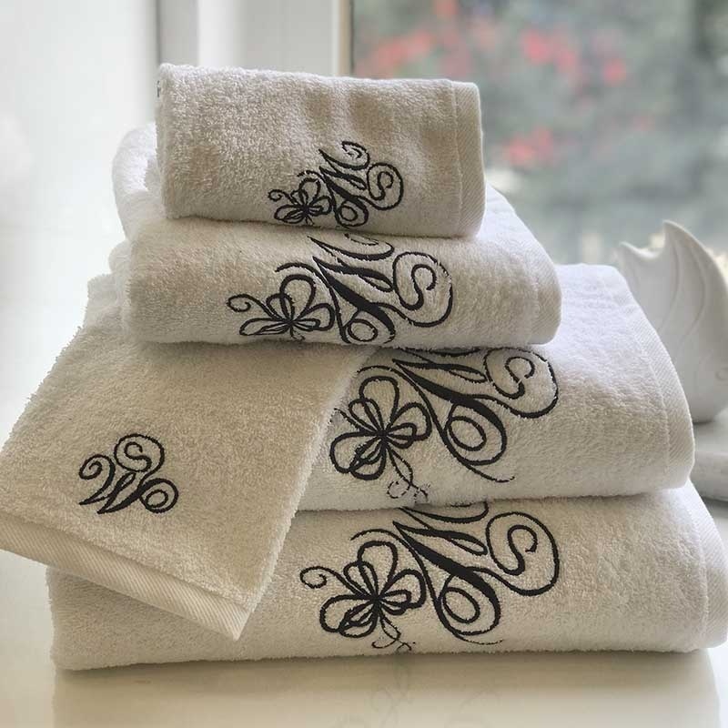 Linge de Toilette Brodé Mathilde Blanc - Tissus des Ursules